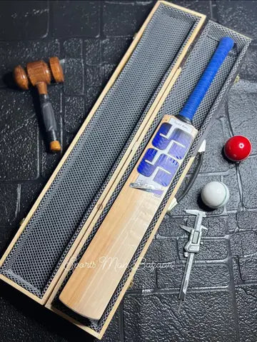 SS Master 7000 English Willow Grade 1 Cricket bat– Sports Man Bazar